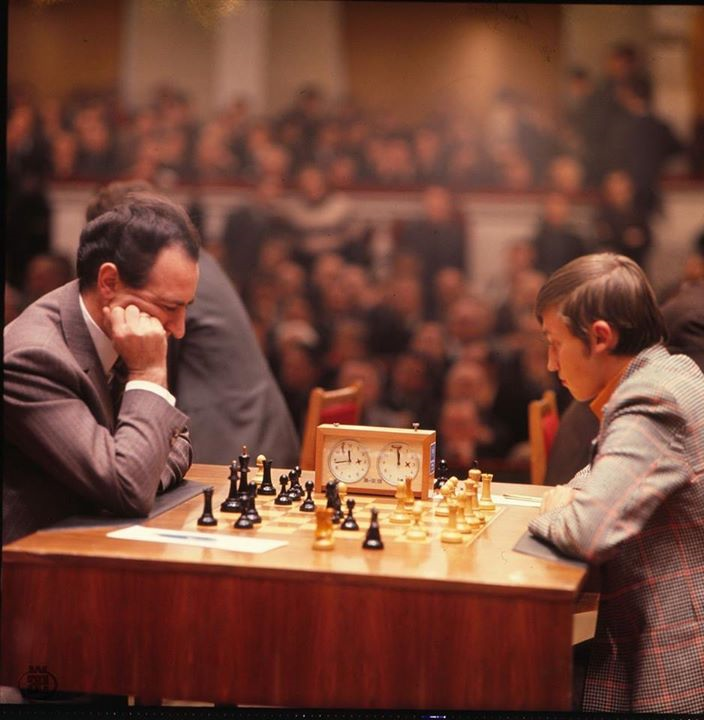 Four Styles of Grandmaster Chess Sets: The GM3 Design – Soviet and Late ...
