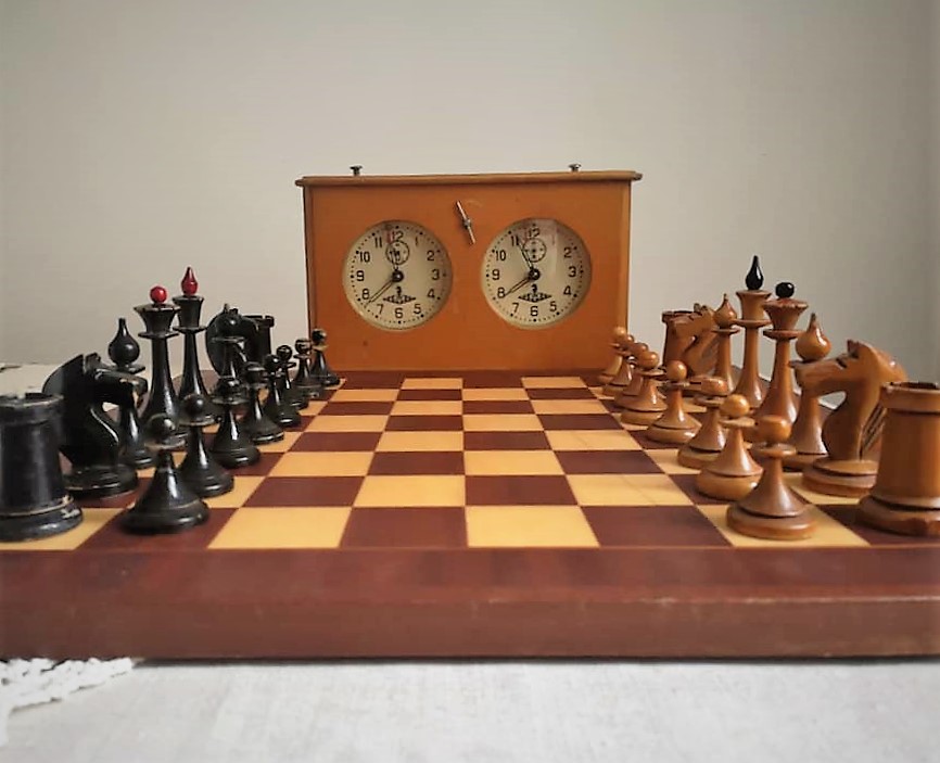 The Gulag Sets of Mordovia – Soviet and Late Tsarist Chess Sets